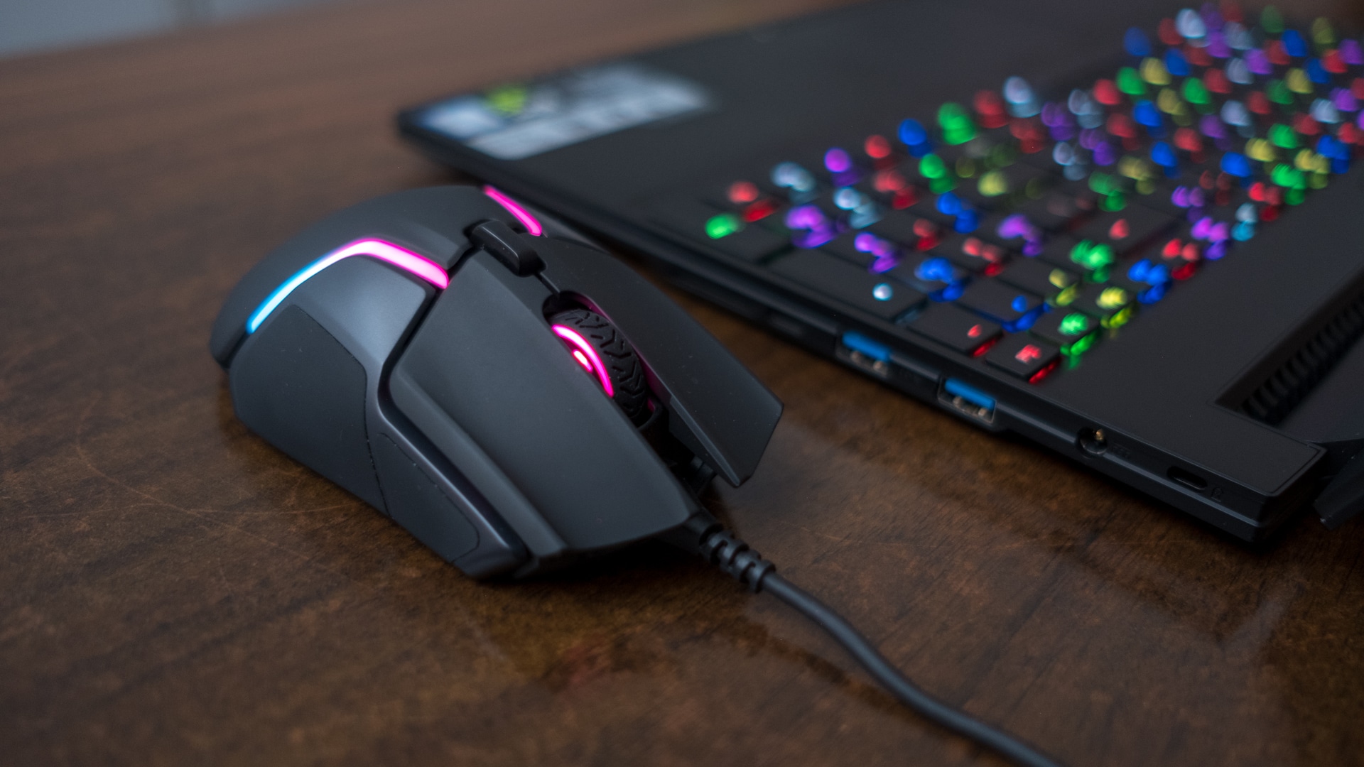 8 Best Gaming Mice Under $100 (Budget Friendly)
