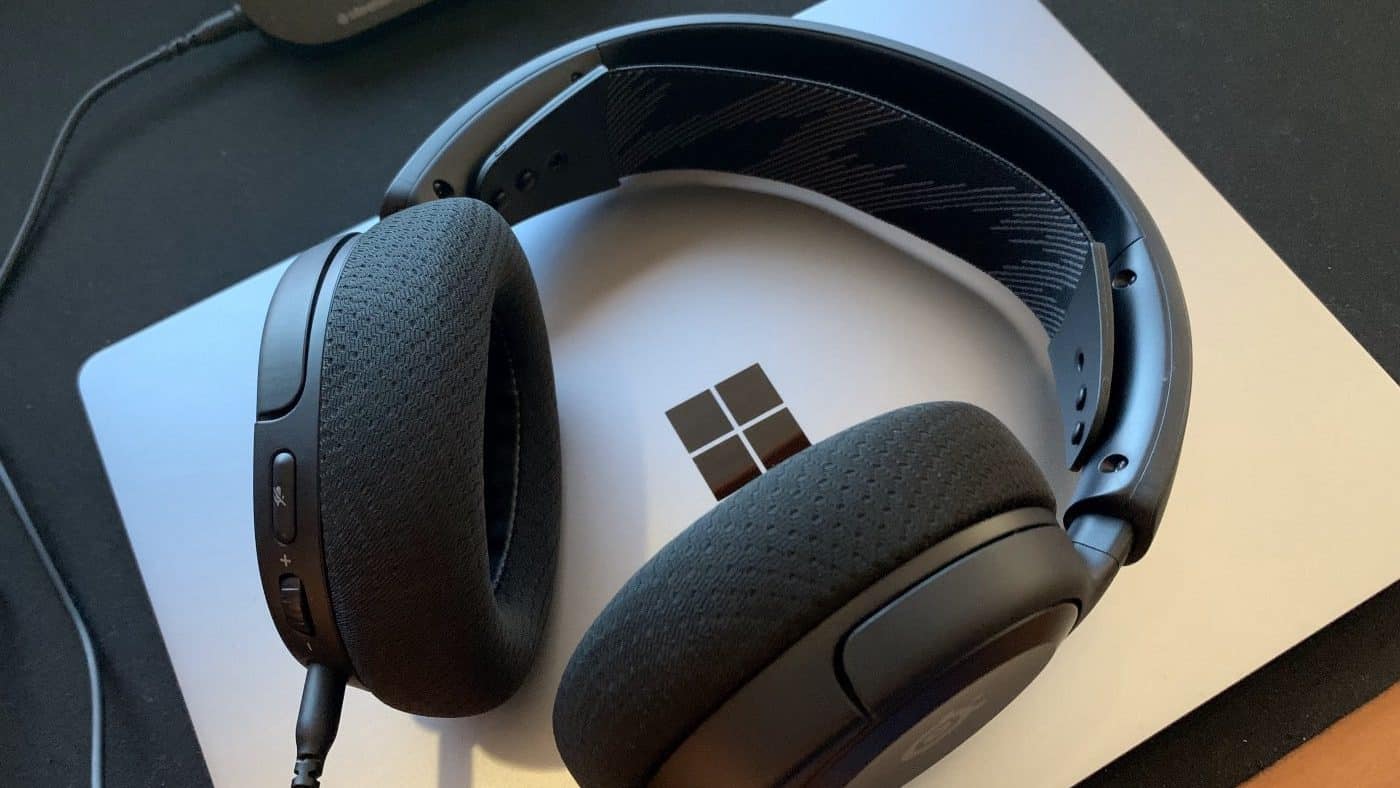 7 Best Gaming Headsets Under $150 in 2023 (Budget Friendly!)